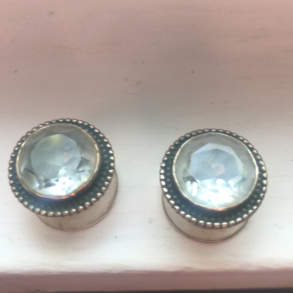 5/8 Gauges, Gages, Ear Lobe, Stretched Ear - Gem